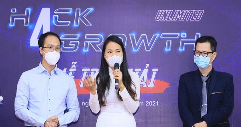 Nữ tiến sĩ 9x lãnh đạo dự án khởi nghiệp trị giá "triệu đô"