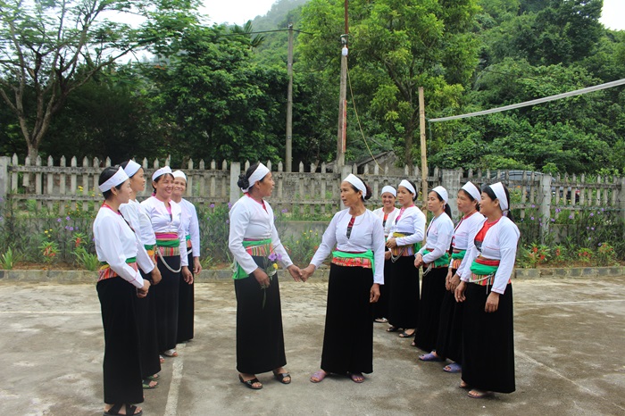 Những phụ nữ “giữ lửa” văn hoá Mường ở Nho Quan, Ninh Bình - Cổng Thông Tin Hội Liên hiệp Phụ nữ ...