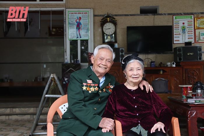 Phụ nữ Thanh Hóa thầm lặng, kiên cường tham gia Chiến dịch Điện Biên Phủ - Cổng Thông Tin Hội ...